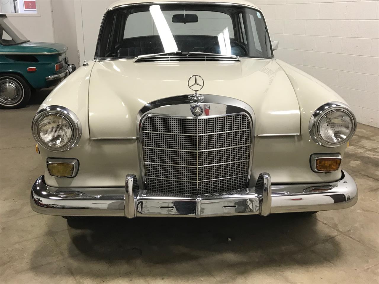 1968 Mercedes-Benz 230 for Sale | ClassicCars.com | CC-1213363