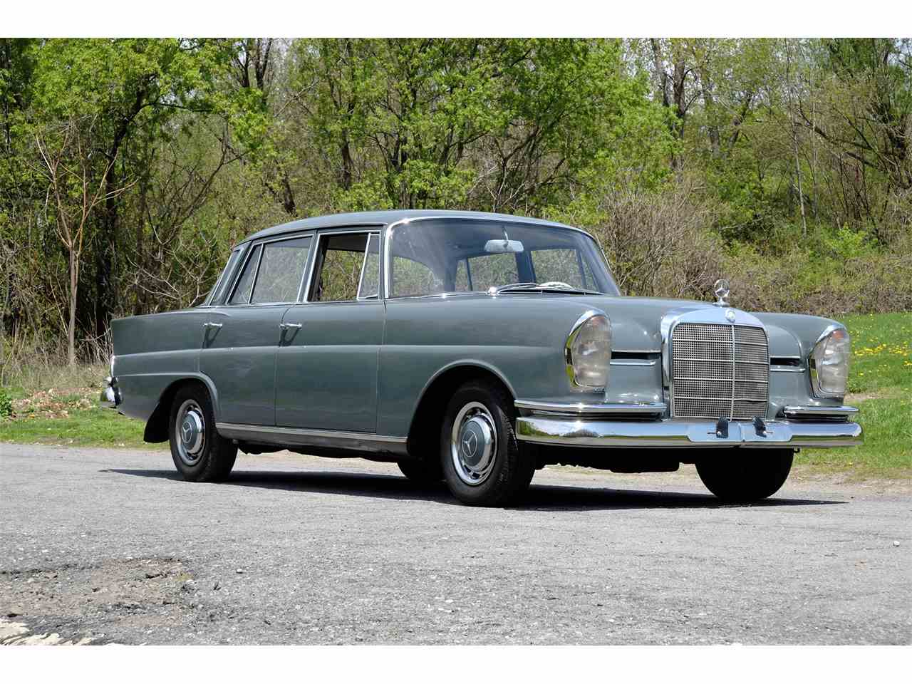 1965 Mercedes-Benz 230 for Sale | ClassicCars.com | CC-982915